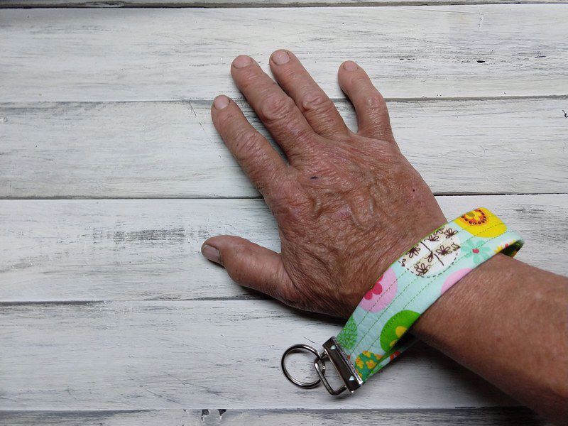 This Craft or That|Handmade Key Fobs